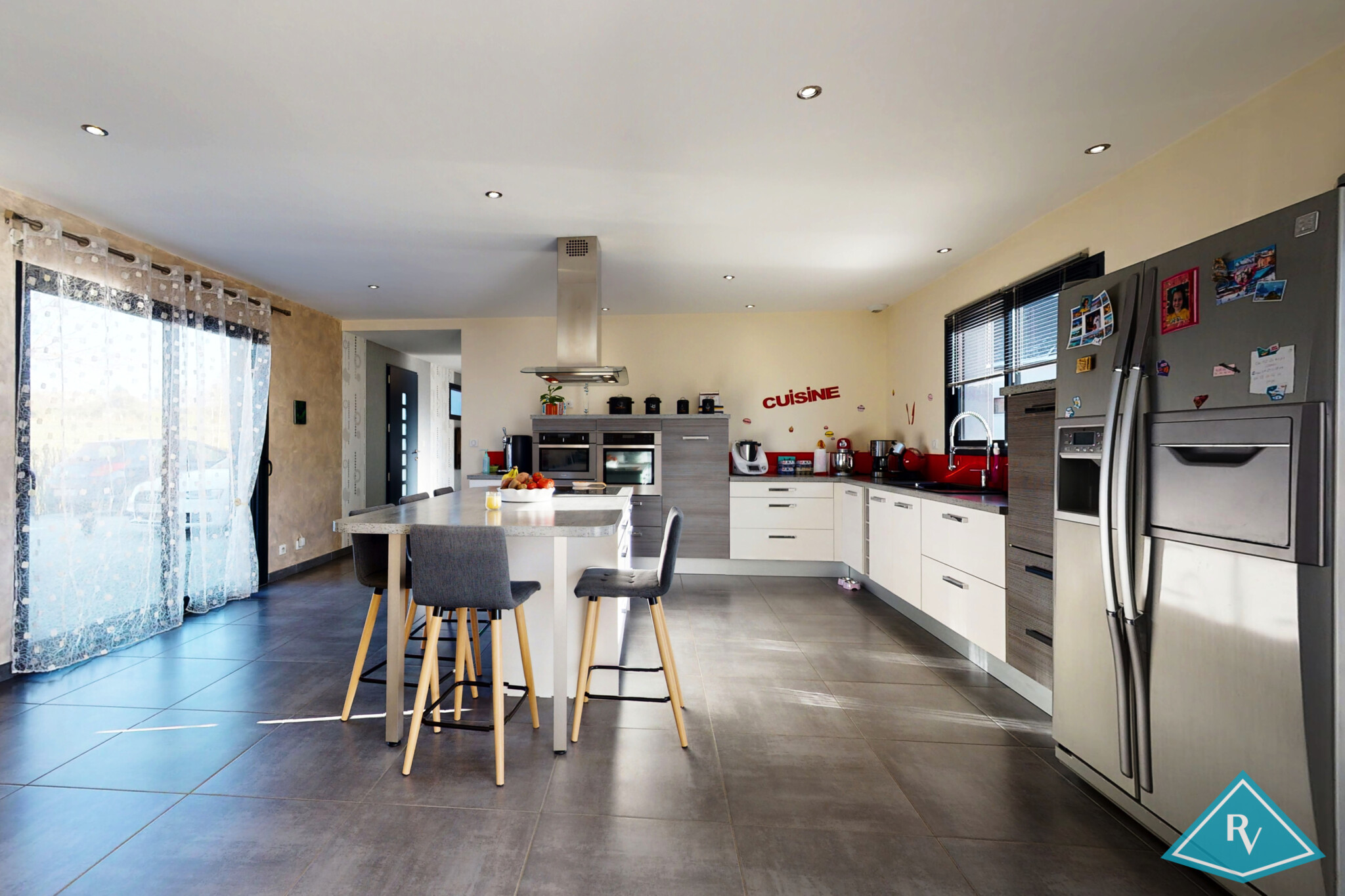 Achat - Maison contemporaine à toit plat TOLLEVAST 194m² - Régine Villedieu Immobilier